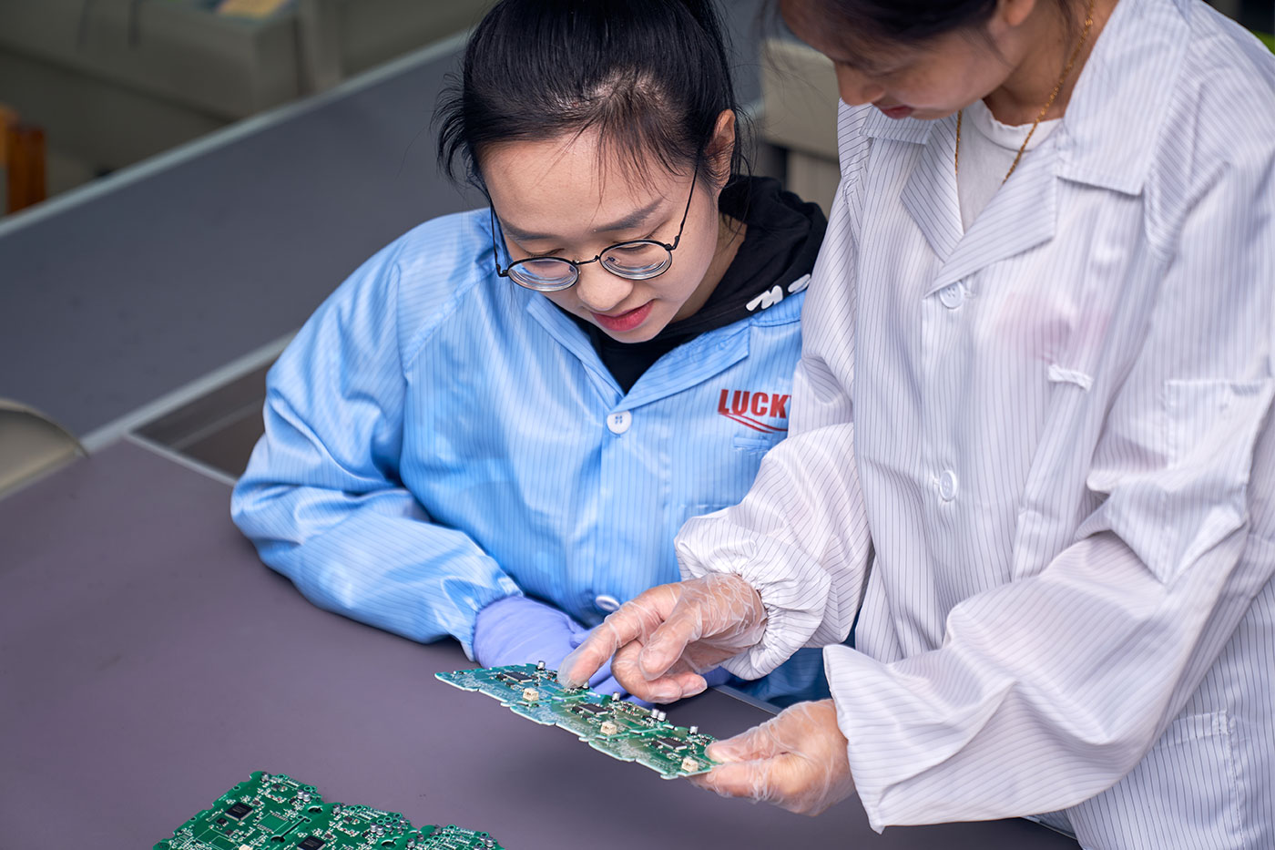 About Us – luckysmart